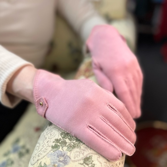 Vintage | Accessories | Barbie Pink Dress Gloves 96s So Much Detail ...